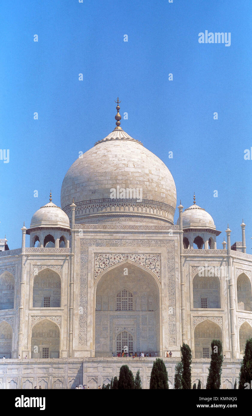 Taj mahal white hi-res stock photography and images - Alamy