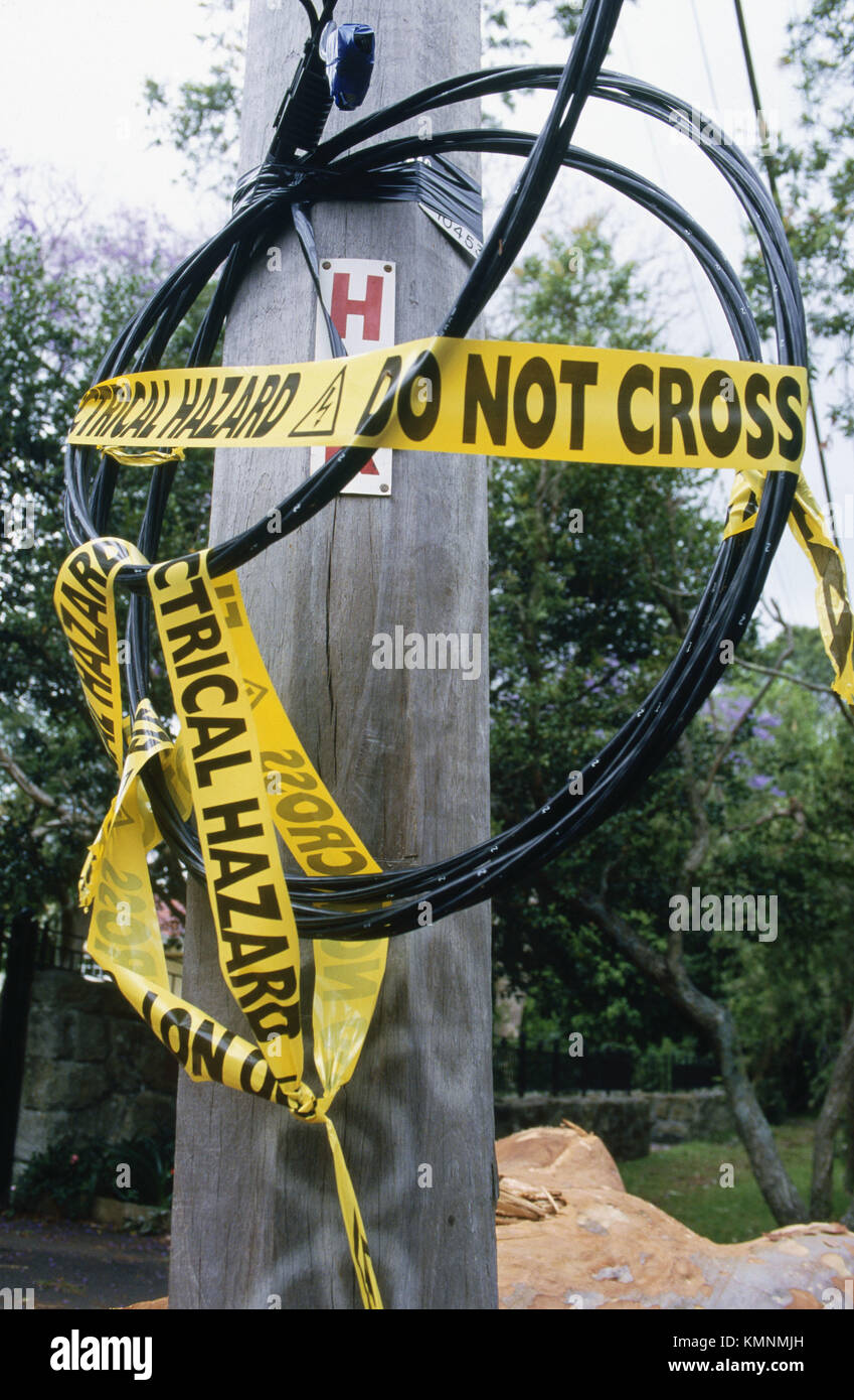 Downed power lines hi-res stock photography and images - Alamy Downed power lines hi-res stock photography and images - Alamy