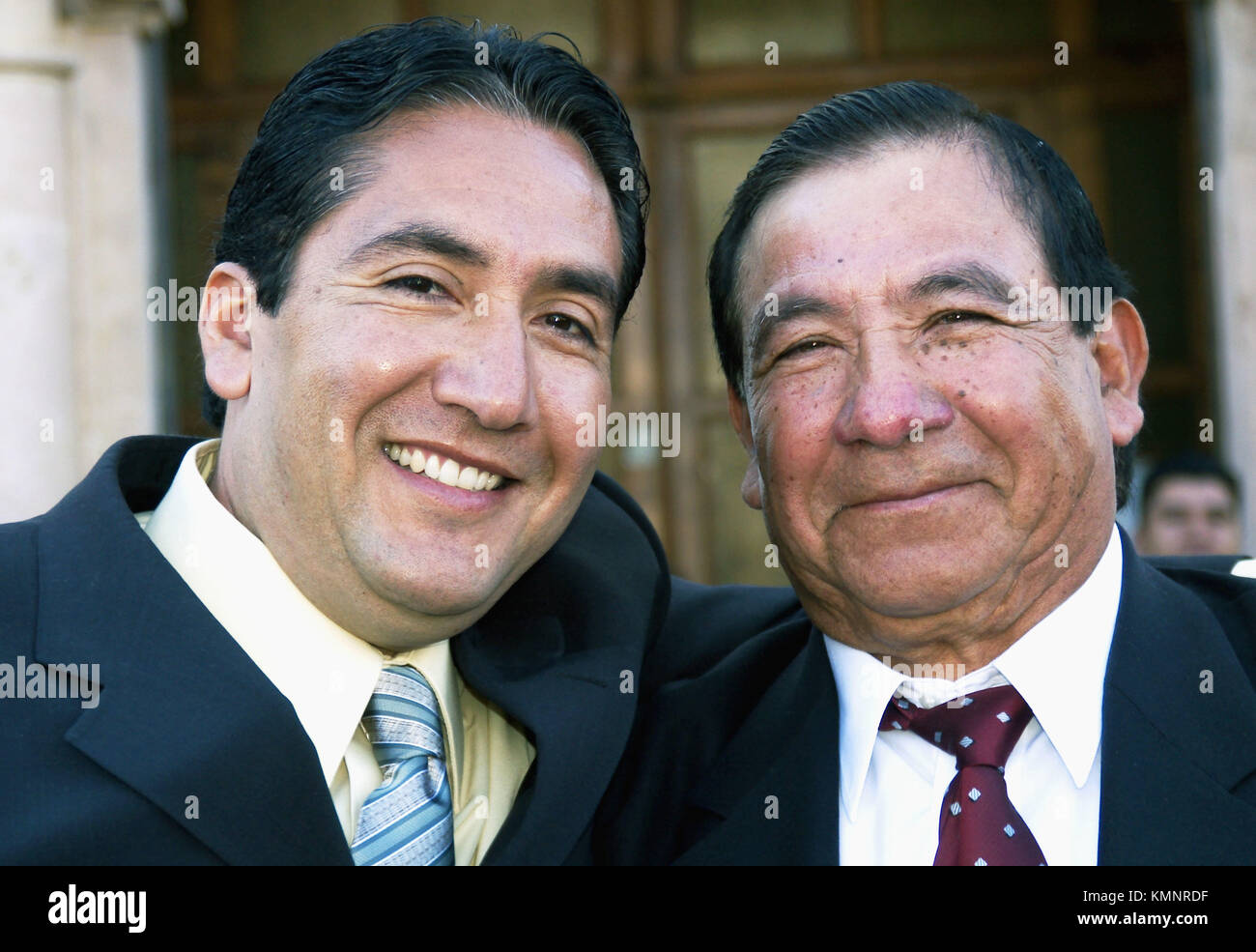 Latino senior parent hi-res stock photography and images - Alamy