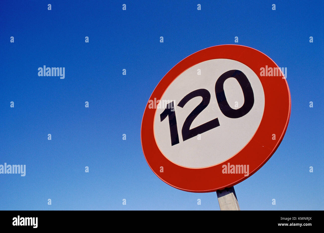 Road sign speed limit 120 hi-res stock photography and images - Alamy
