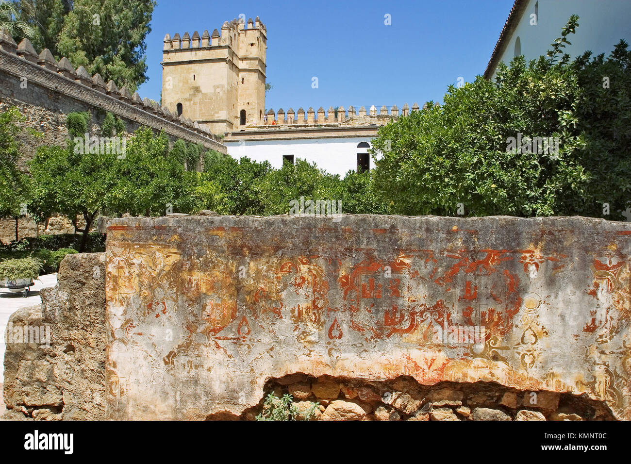 Building heraldry hi-res stock photography and images - Alamy