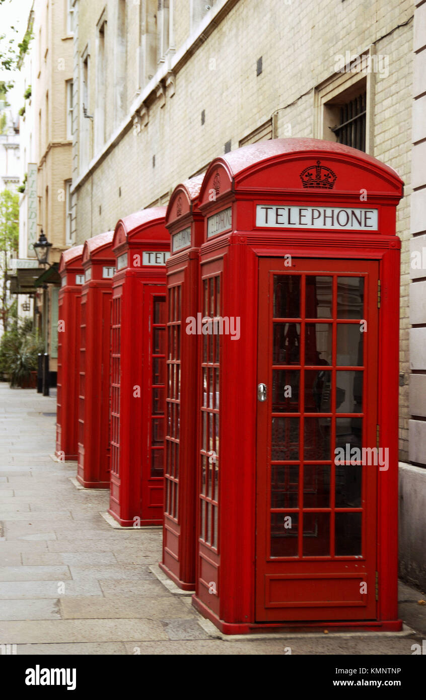 Telephone london hi-res stock photography and images - Alamy
