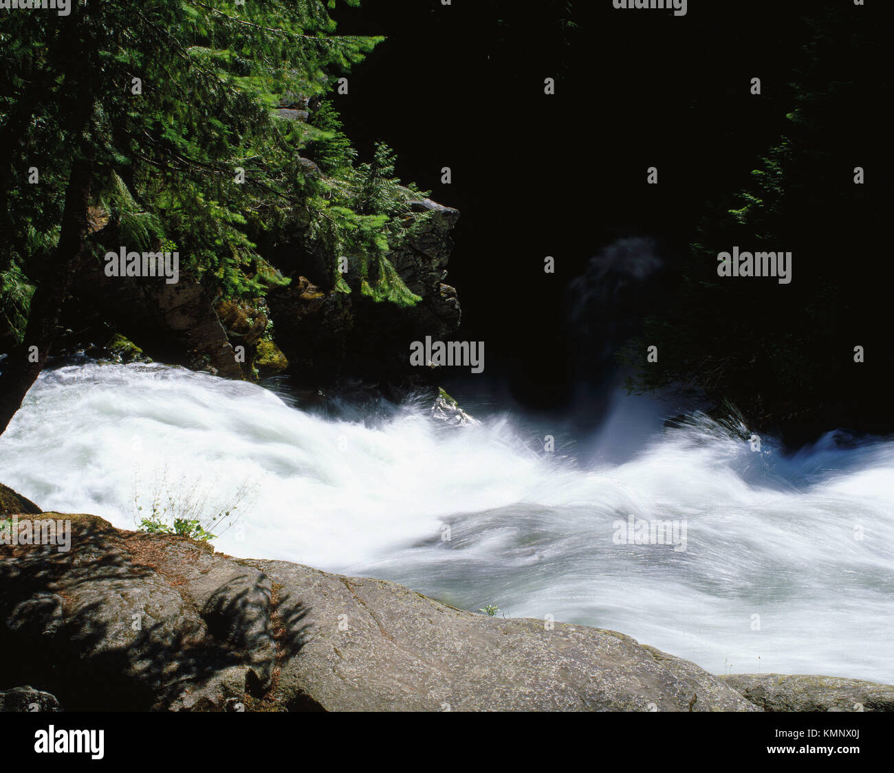 White river falls hi-res stock photography and images - Alamy