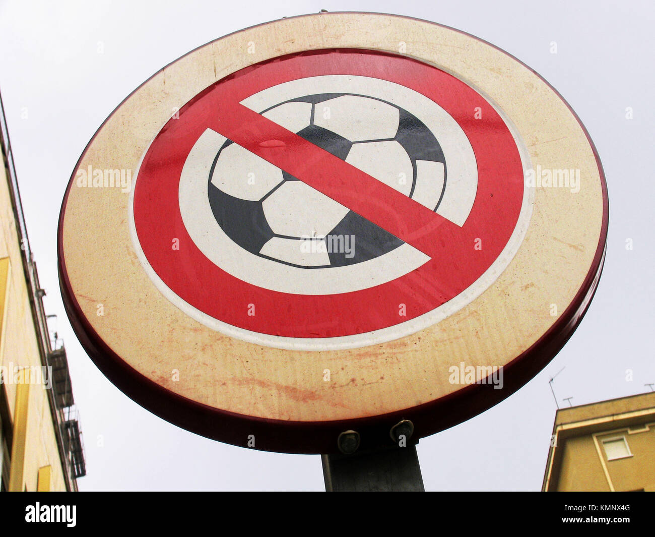 No Ball Playing urban sign Stock Photo - Alamy