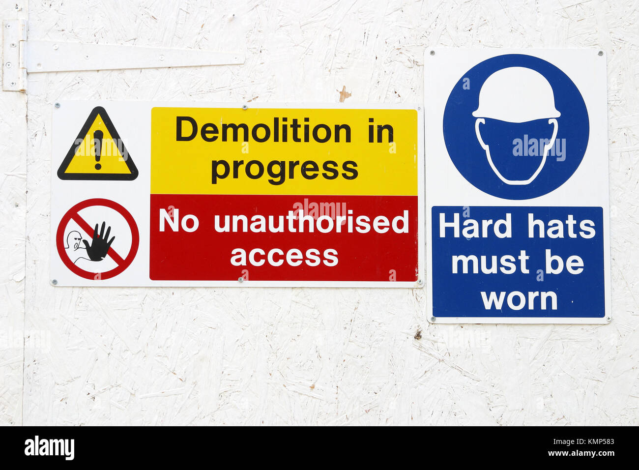 Construction site warning signs hi-res stock photography and images - Alamy