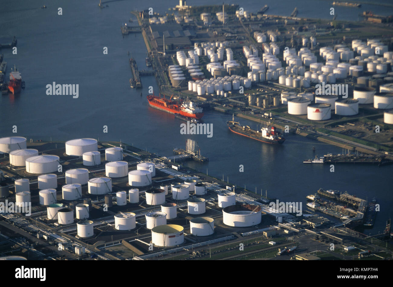 Rotterdam harbour. The Netherlands Stock Photo - Alamy