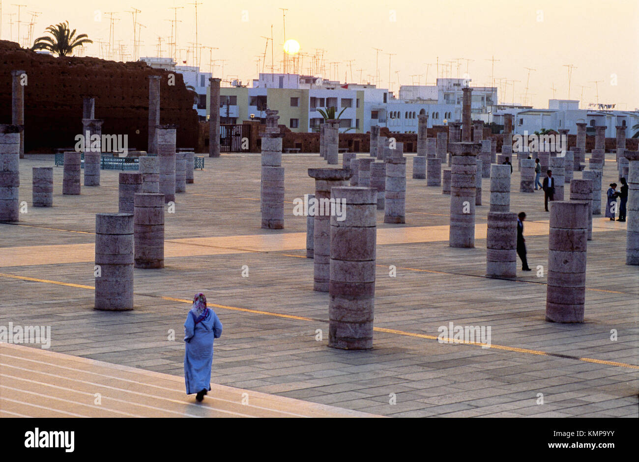 Al mansur mosque hi-res stock photography and images - Alamy