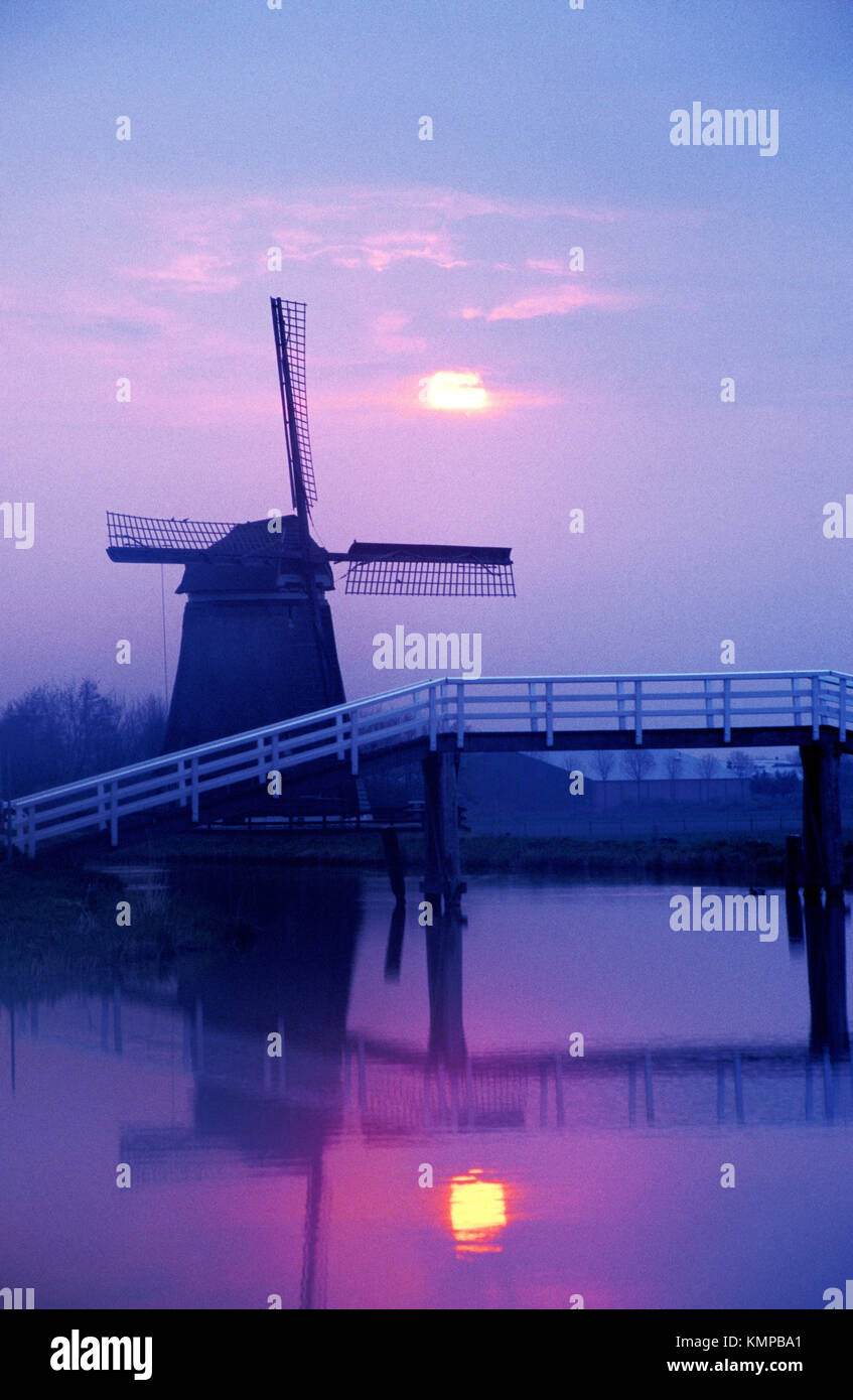 Slight Haze High Resolution Stock Photography and Images - Alamy