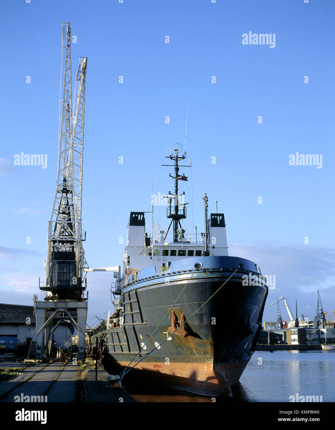 Offshore dock hi-res stock photography and images - Alamy