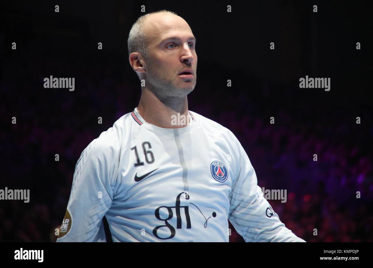 Nantes, France. 07th Dec, 2017. Thierry Omeyer (Paris Saint Germain) in ...