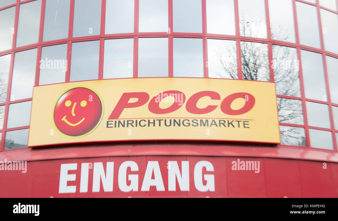 Berlin, Germany. 8th Dec, 2017. A sign reads "Poco Einrichtungsmaerkte ...