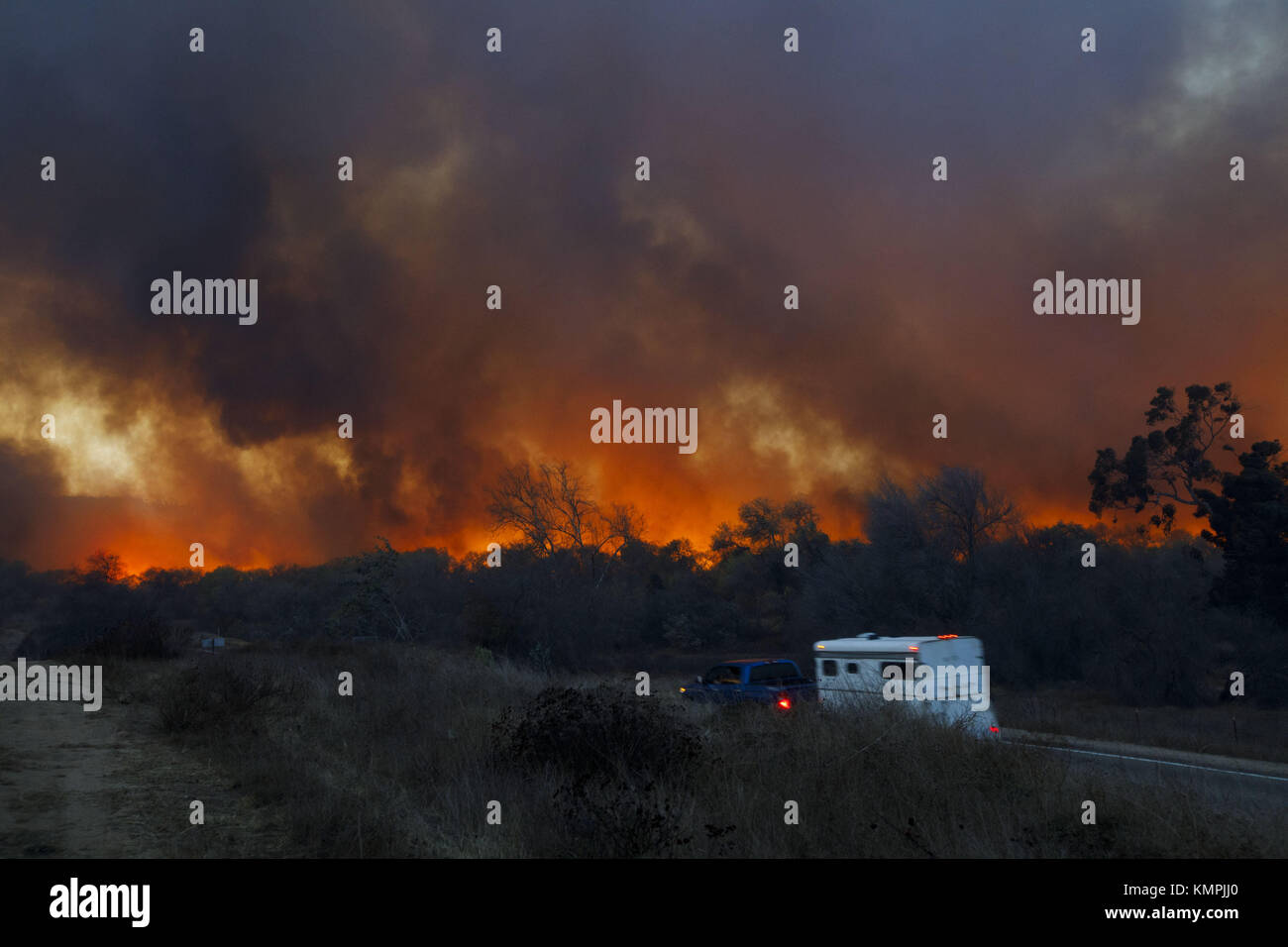 California wildfires horse hi-res stock photography and images - Alamy
