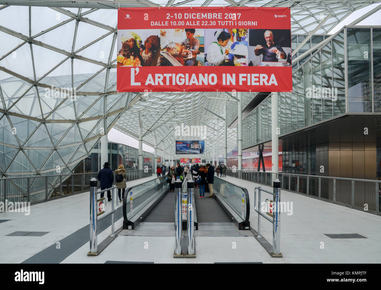 Milan, Italy. 08th Dec, 2017. Entrance to the 2017 “L'Artigiano in ...