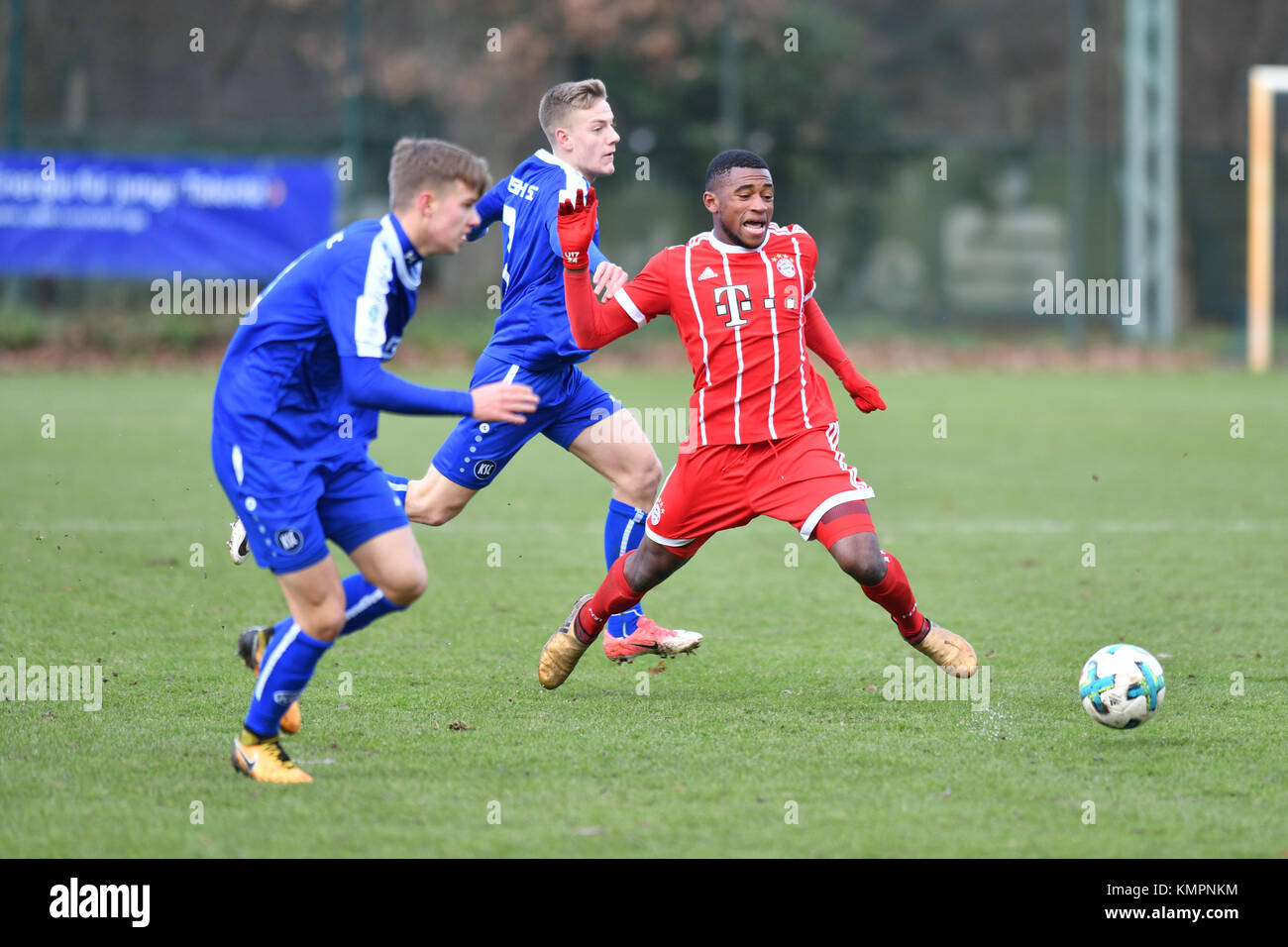 Karlsruhe, Deutschland. 04th Oct, 2017. vl Noah Singelmann und Tim ...