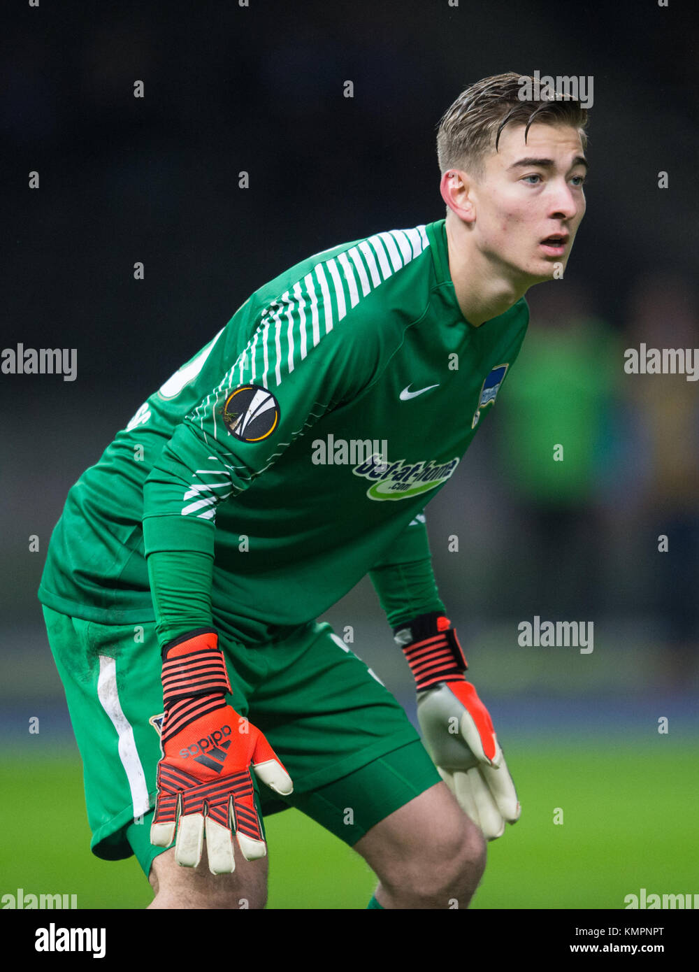 Berlin, Germany. 7th Dec, 2017. Berlin's goalkeeper Jonathan Klinsmann ...