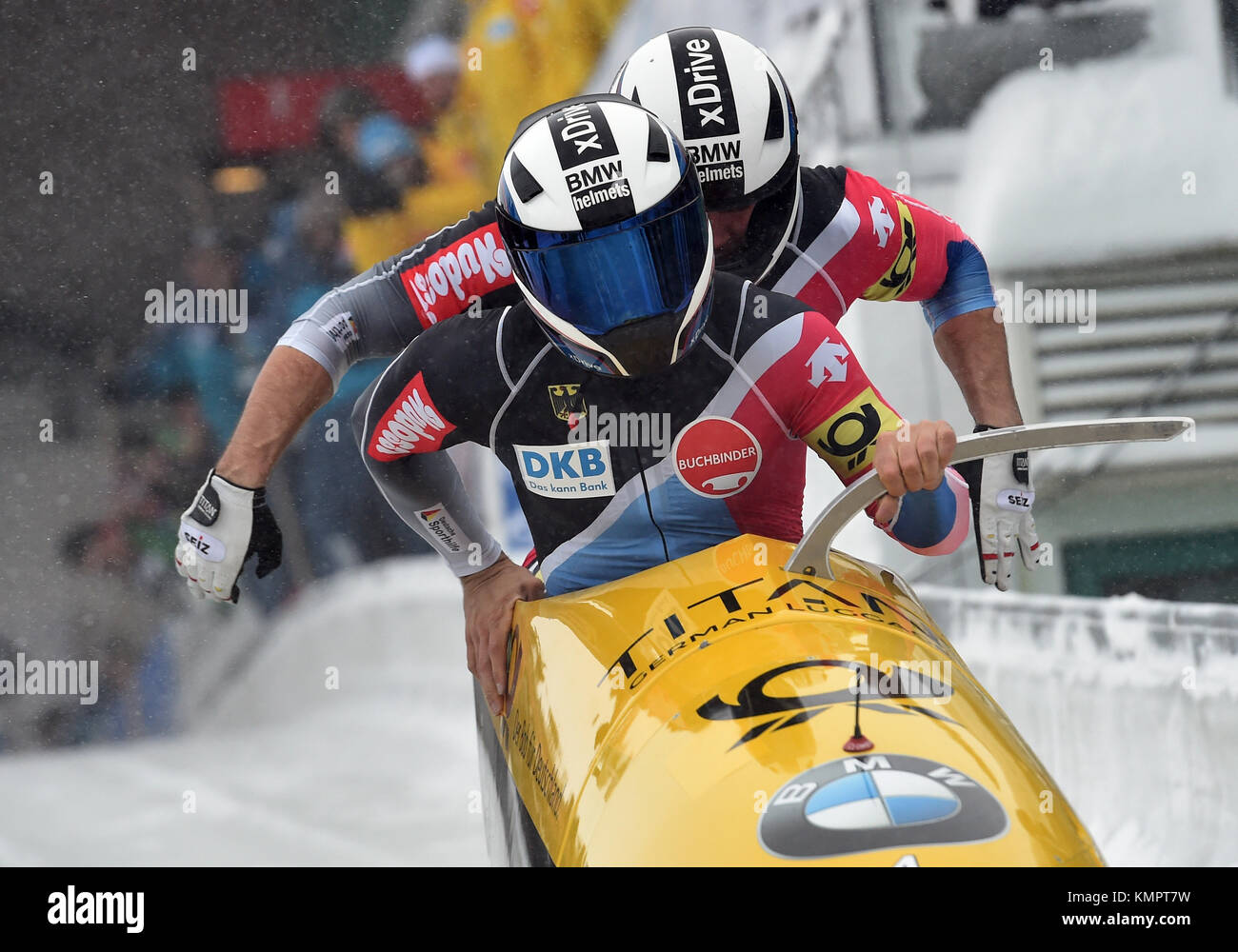 Winterberg, Germany. 9th Dec, 2017. German bobsleigh athletes Johannes ...