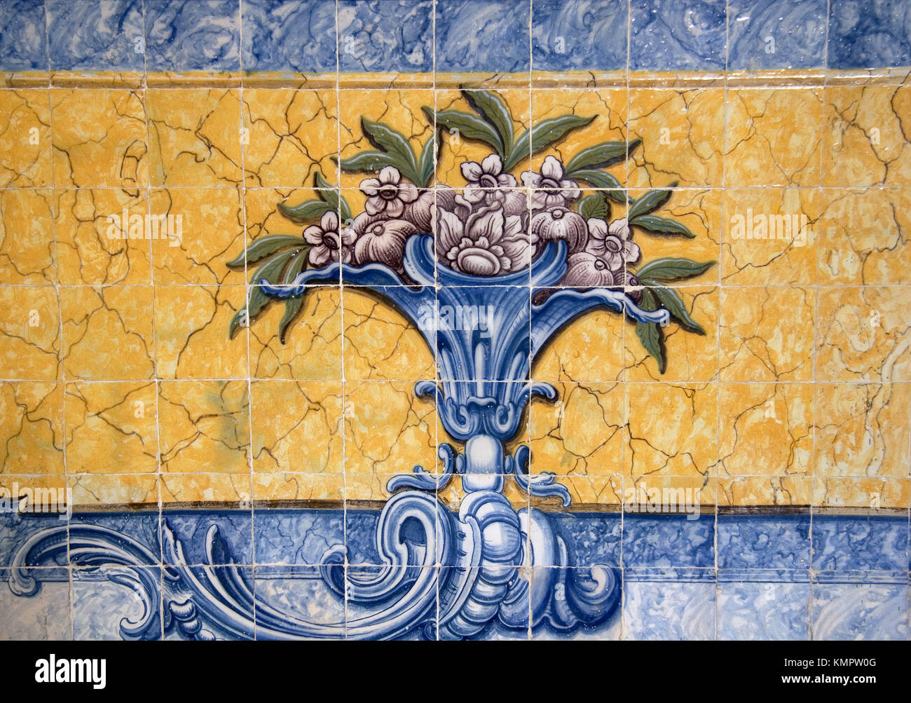 Jeronimos monastery tiles hi-res stock photography and images - Alamy