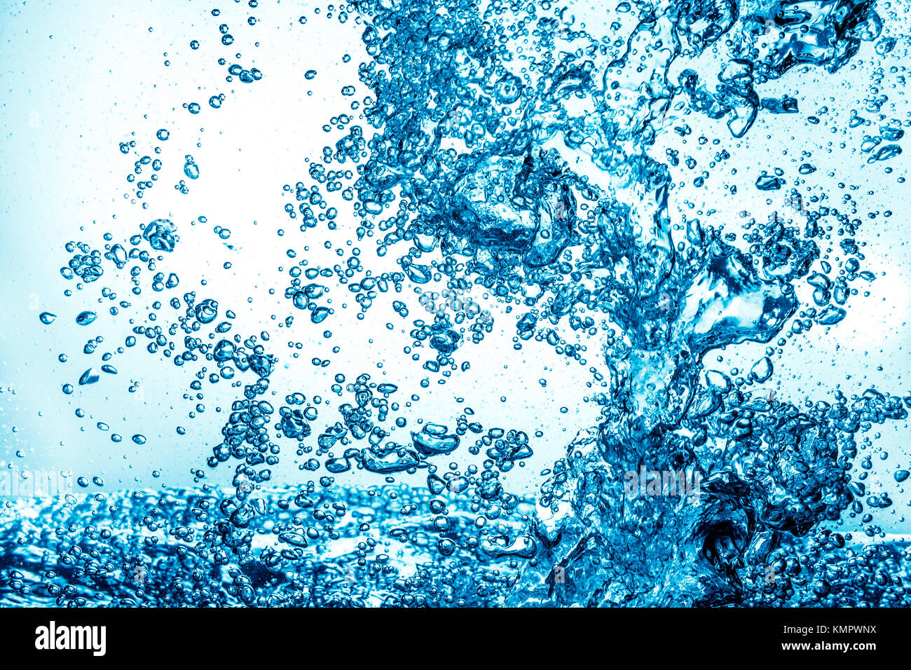 Many bubbles in water close up, abstract water wave with bubbles Stock ...