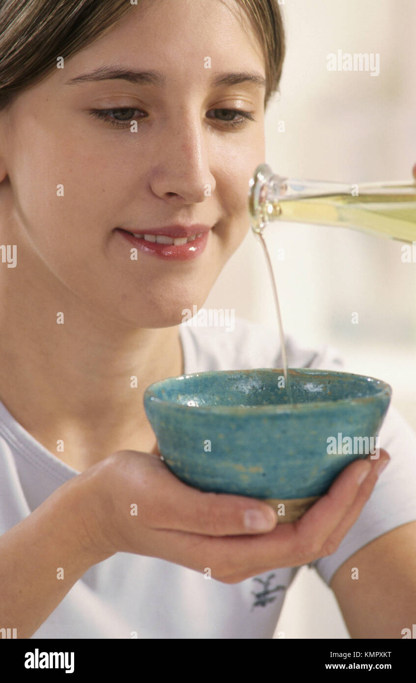 Oil pouring vessel hi-res stock photography and images - Alamy