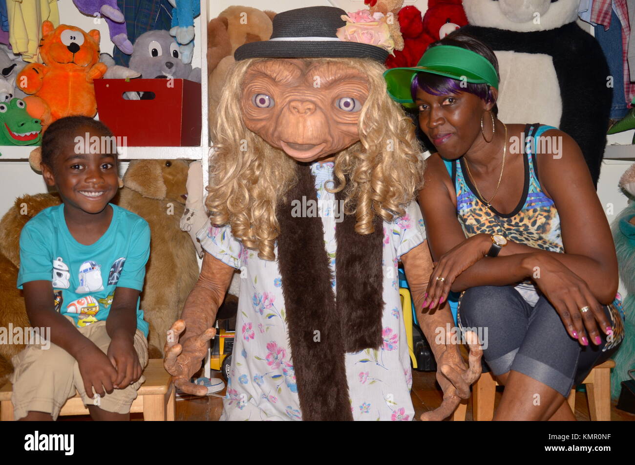 With ET at Universal Studios, Orlando, Florida, USA Stock Photo - Alamy