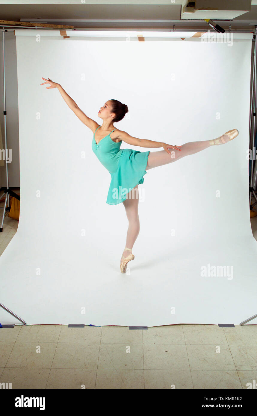 Woman Tiptoeing High Resolution Stock Photography and Images - Alamy