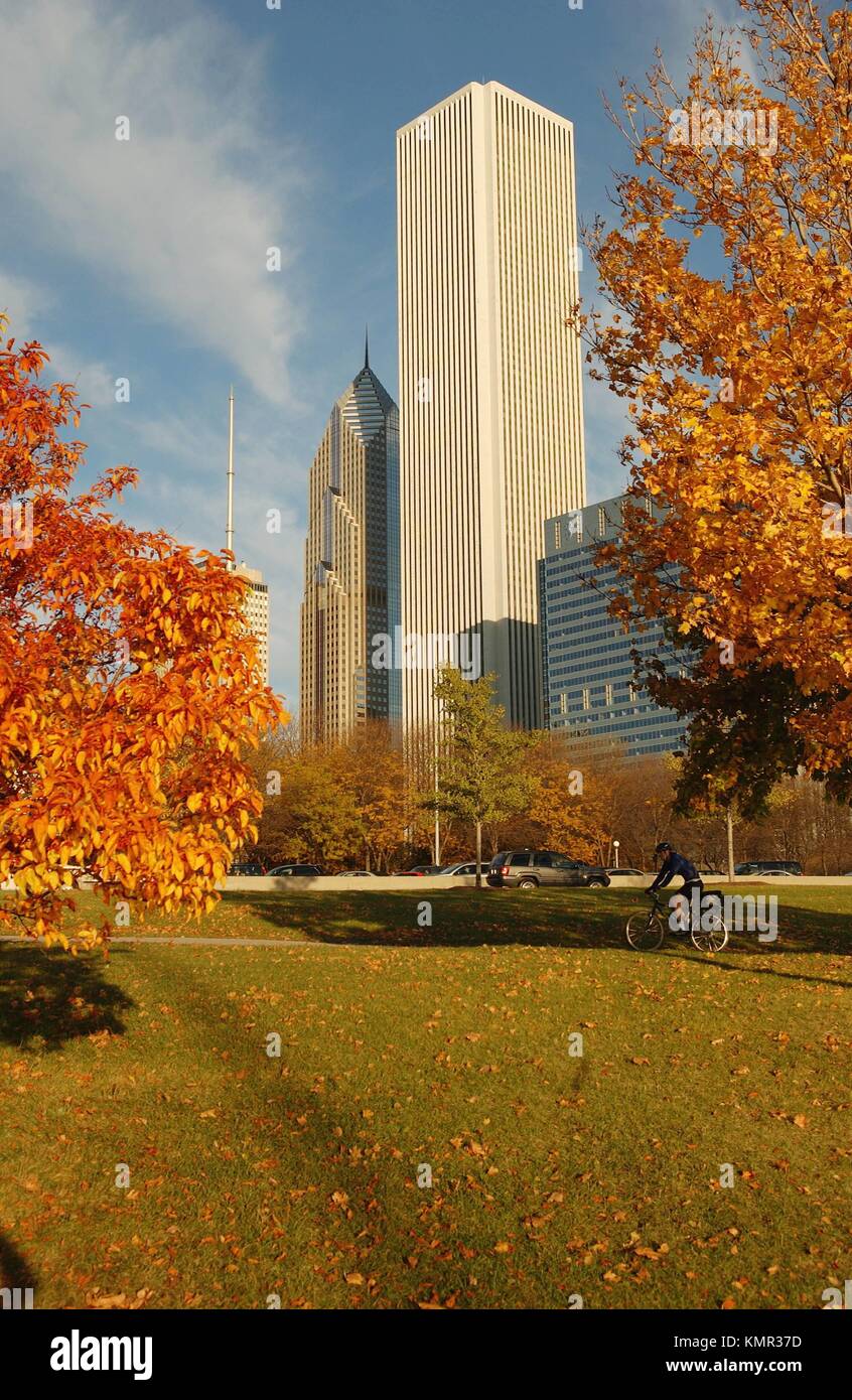 Chicago, Illinois, High rise buildings in Chicago Stock Photo - Alamy