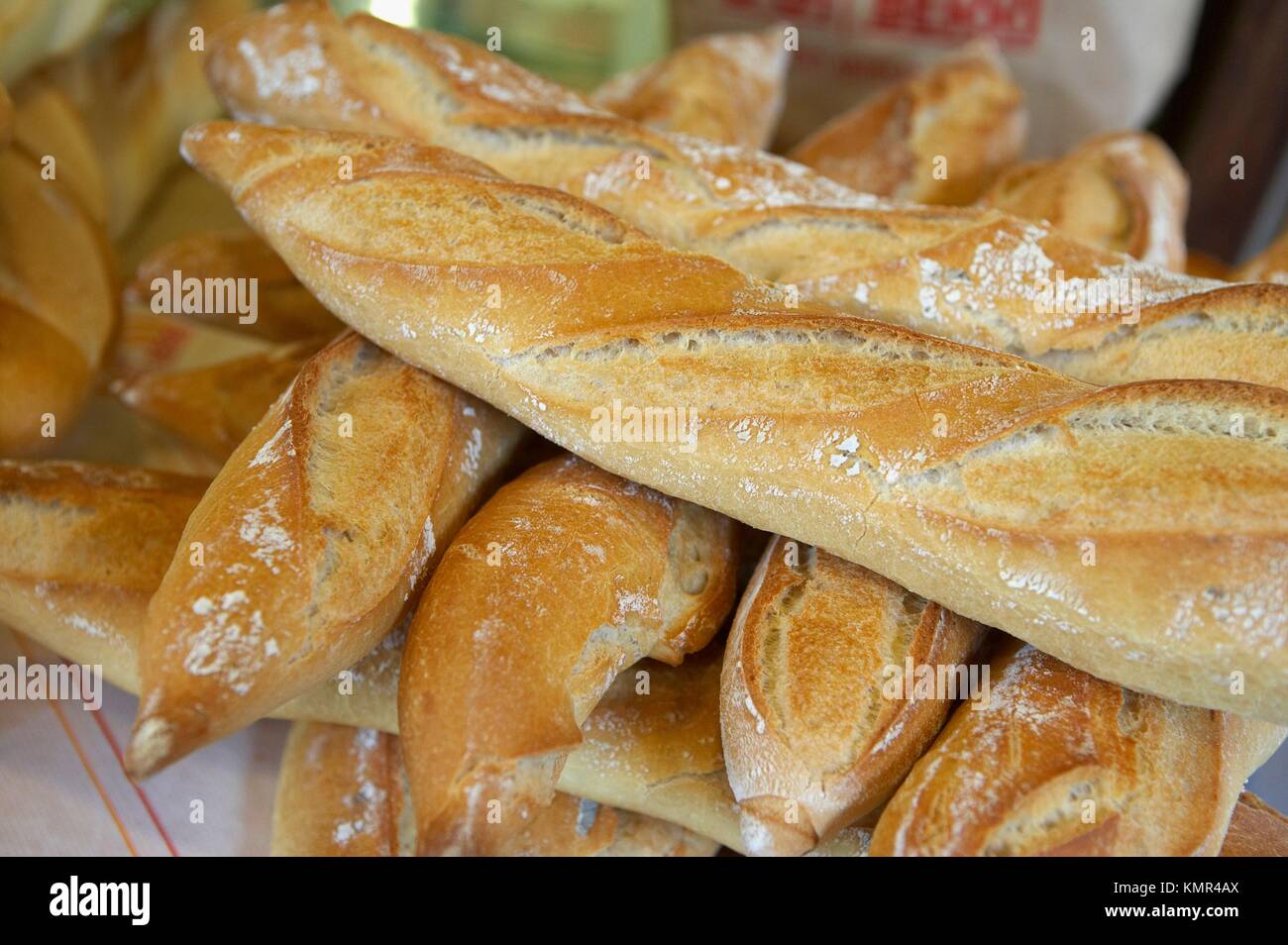 Baker shop interior hi-res stock photography and images - Alamy