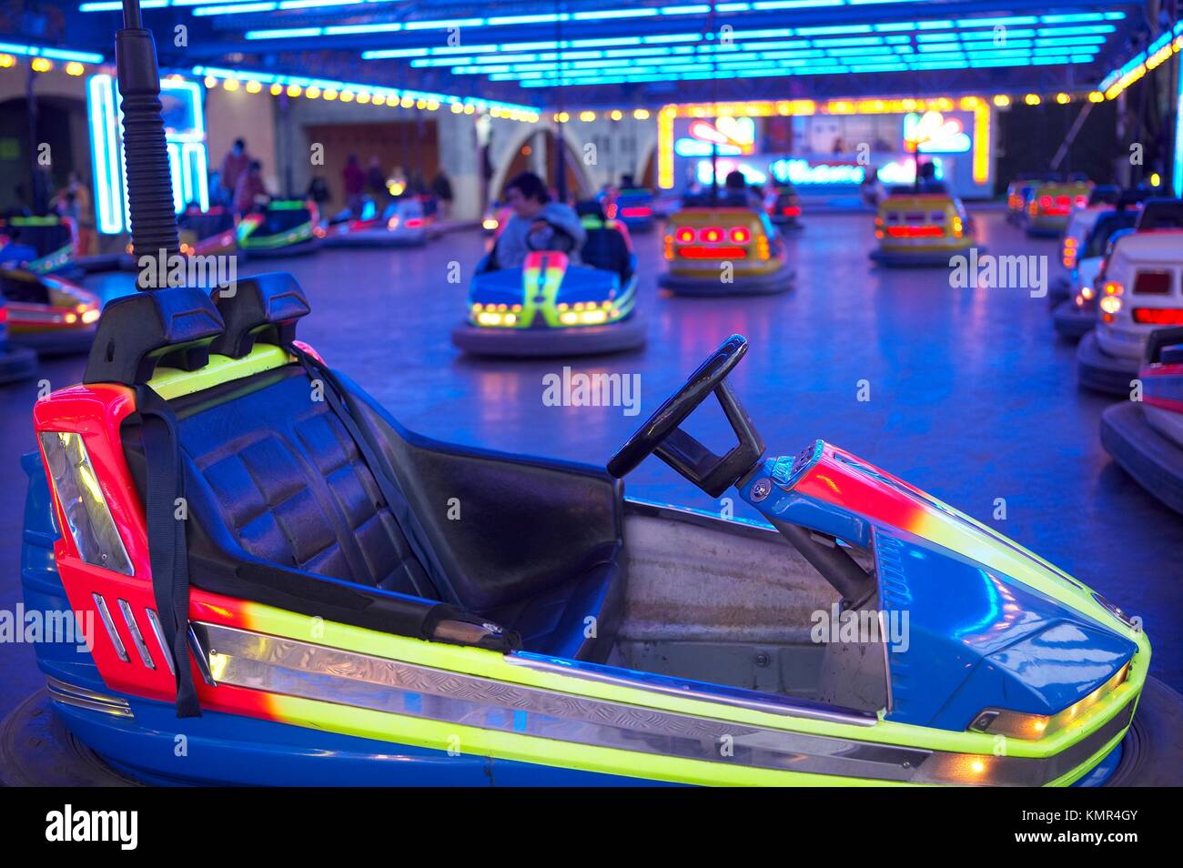 Amusement park bumper cars hi-res stock photography and images - Alamy