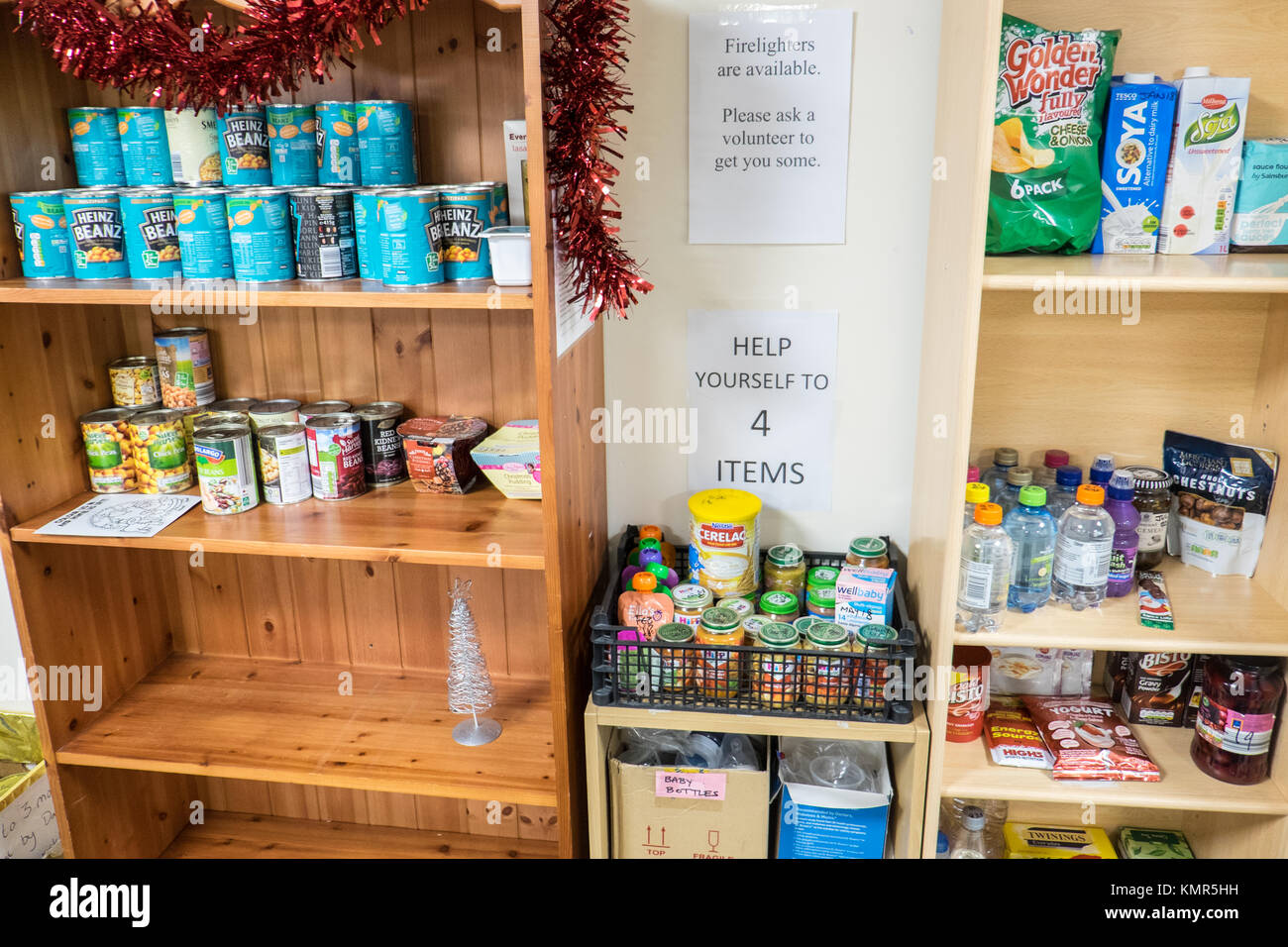 Donated,food,items,on,shelf,shelves,at Xcel,Food Bank,distribution ...