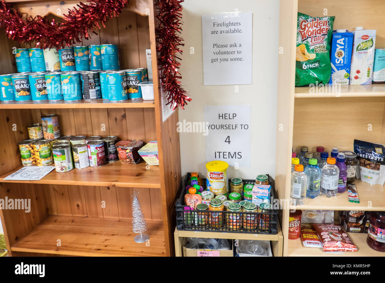 Christian aid emergency hi-res stock photography and images - Alamy