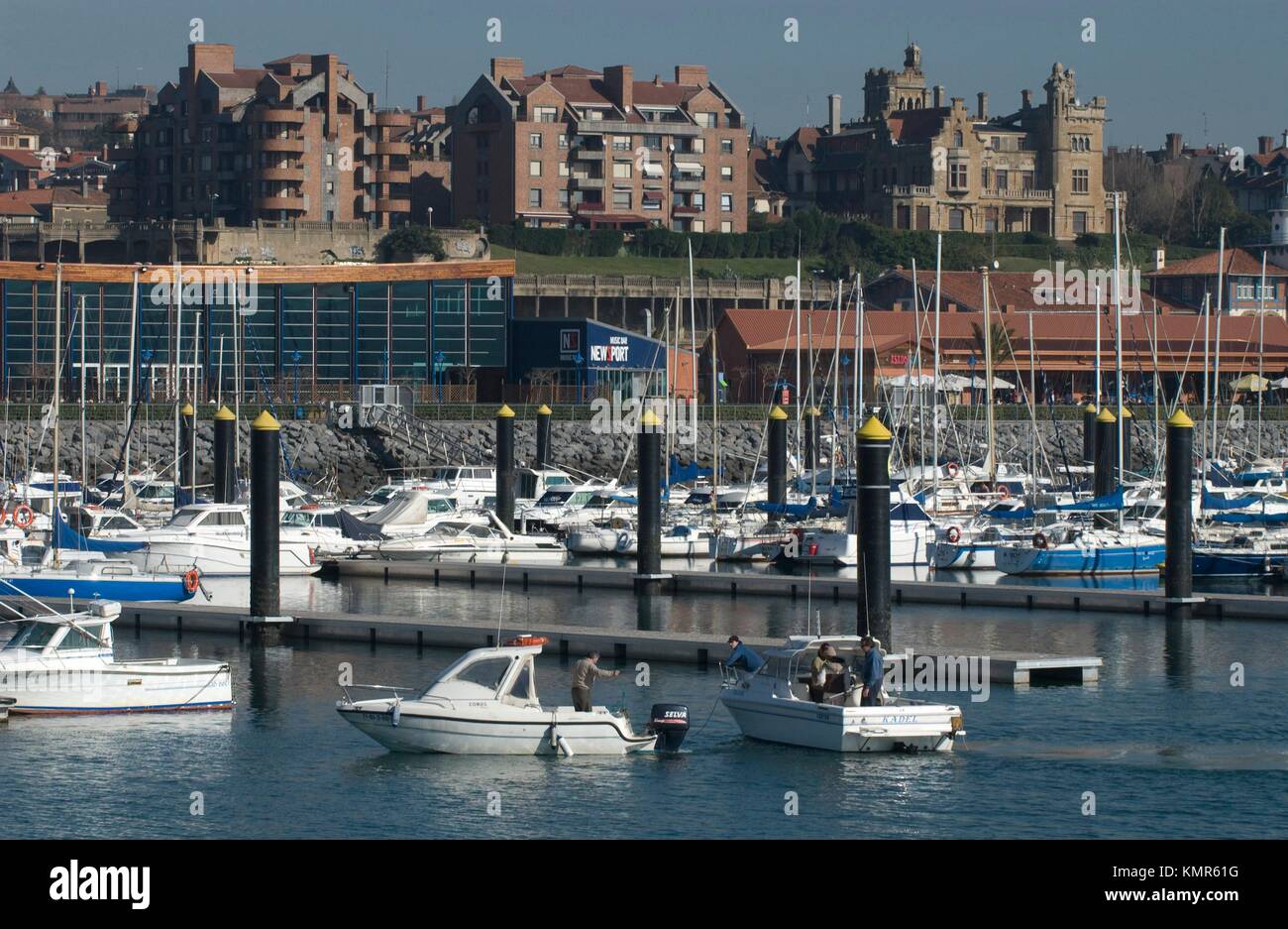 Getxo marina hi-res stock photography and images - Alamy