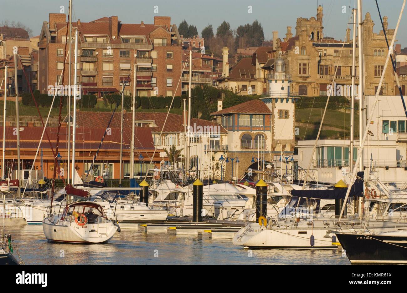 Getxo marina hi-res stock photography and images - Alamy