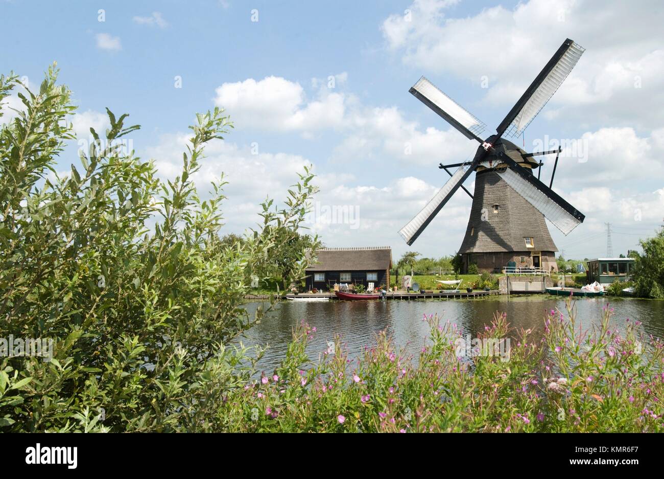 Old fashioned mills hi-res stock photography and images - Alamy