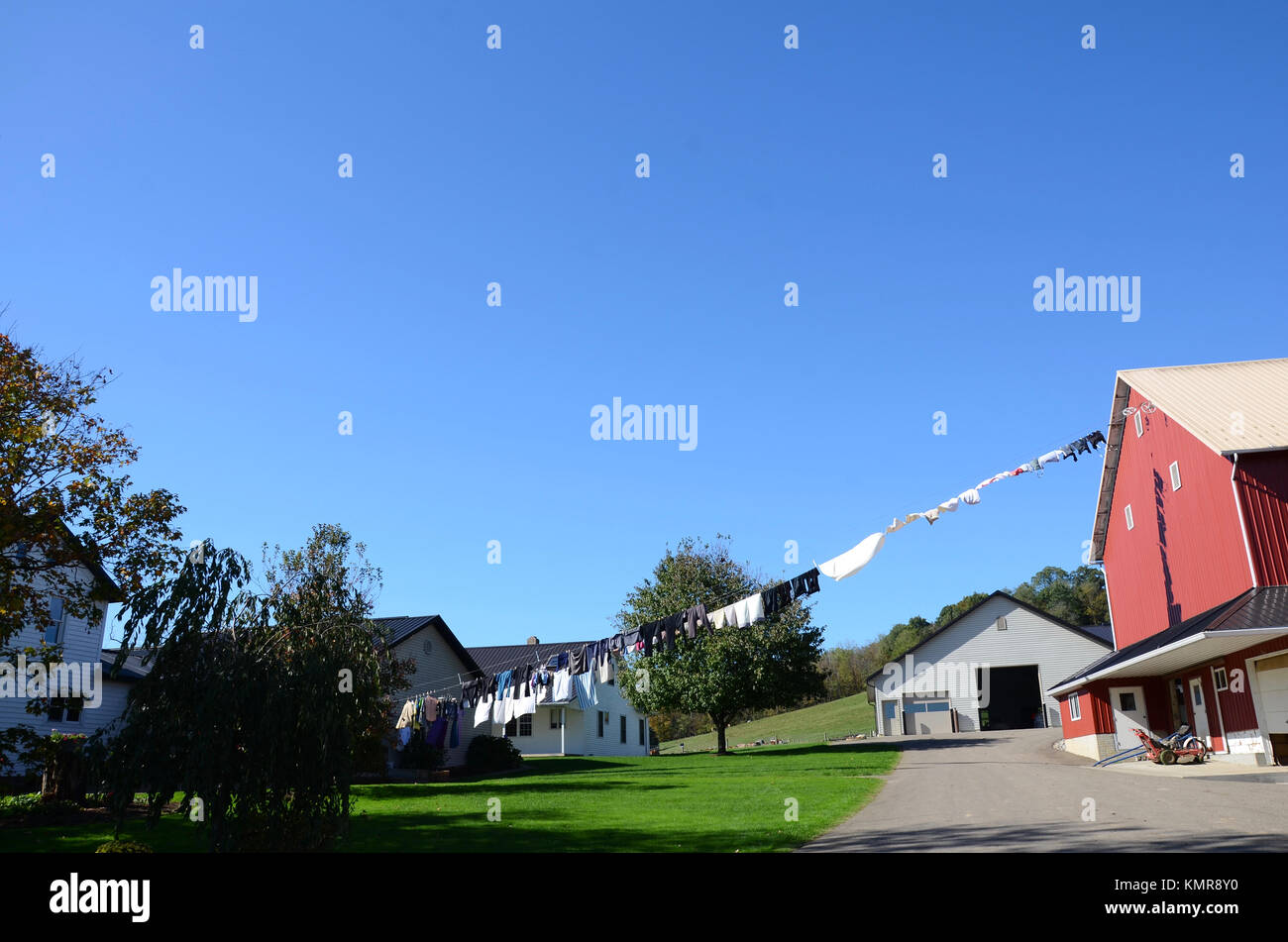 Amish laundry hi-res stock photography and images - Alamy