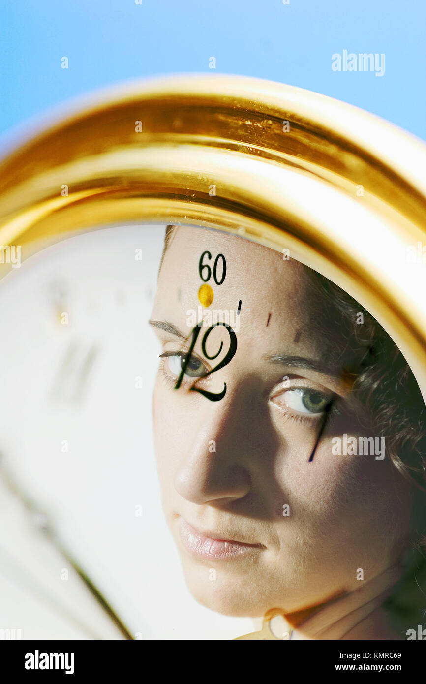 Clock clock face life cycle hi-res stock photography and images - Alamy