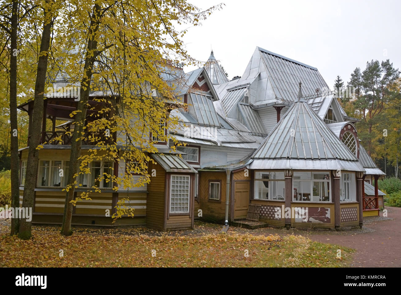 REPINO, RUSSIA - SEPTEMBER 15, 2015: Photo of museum-estate Repin Stock ...