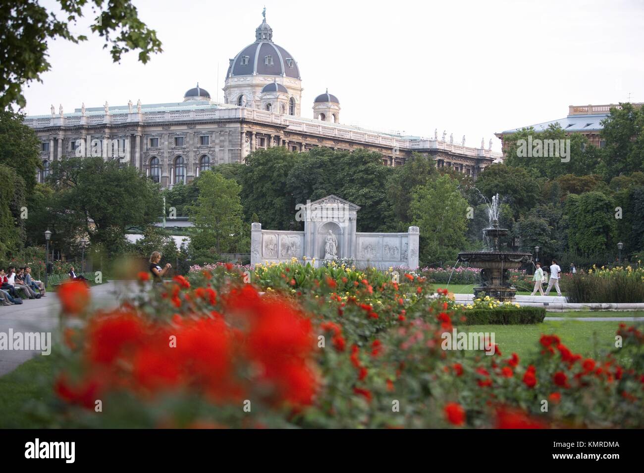 Volksgarten vienna hi-res stock photography and images - Alamy