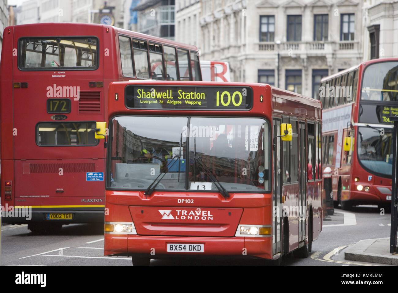 City bus london hi-res stock photography and images - Alamy