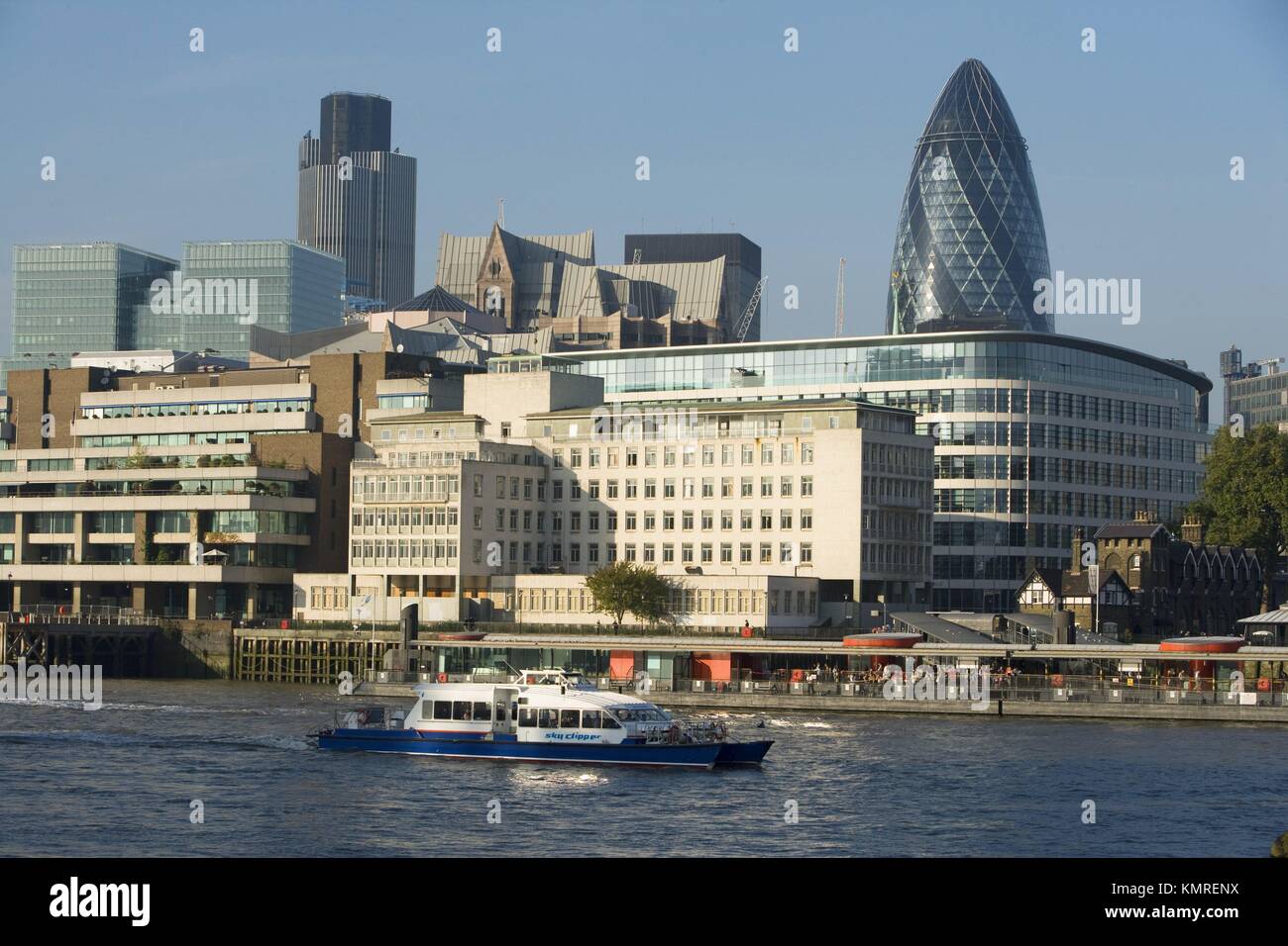 Custom House, office buildings, Swiss Re headquarters by architect ...