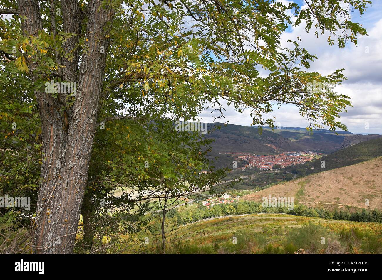 Ezcaray rioja hi-res stock photography and images - Alamy