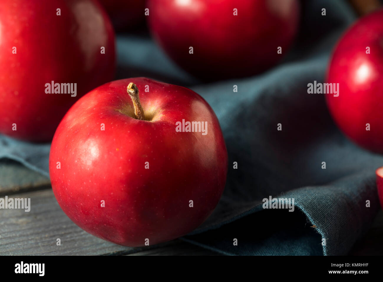 Red Organic Macintosh Apples Ready to Eat Stock Photo - Alamy