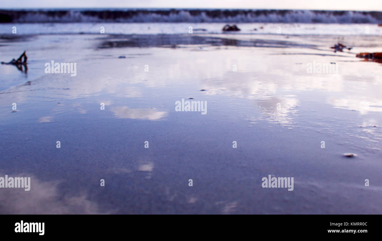 Cold clear winters day on the beach Stock Photo - Alamy