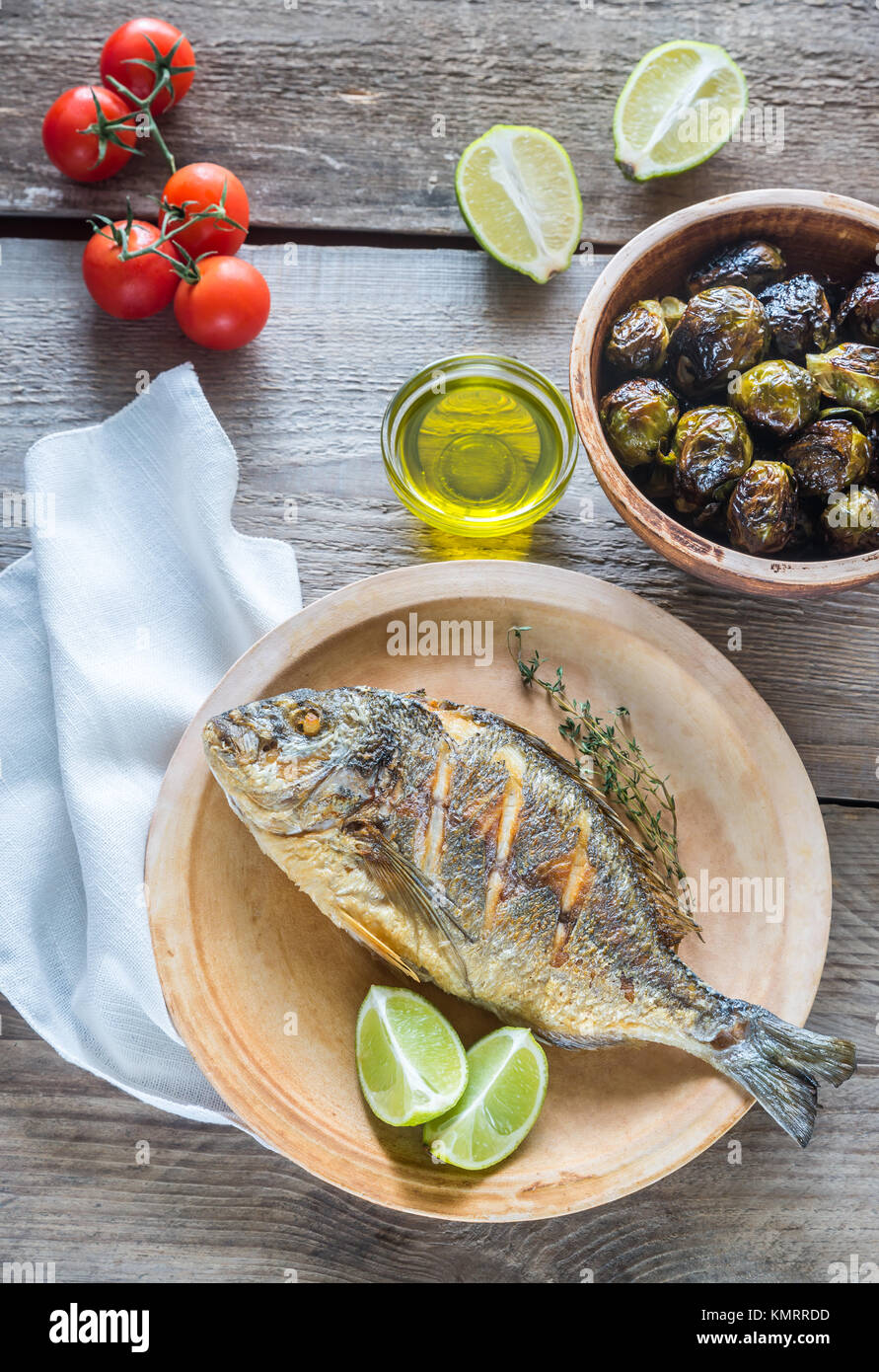 Dorade Royale Fish Stock Photo - Alamy