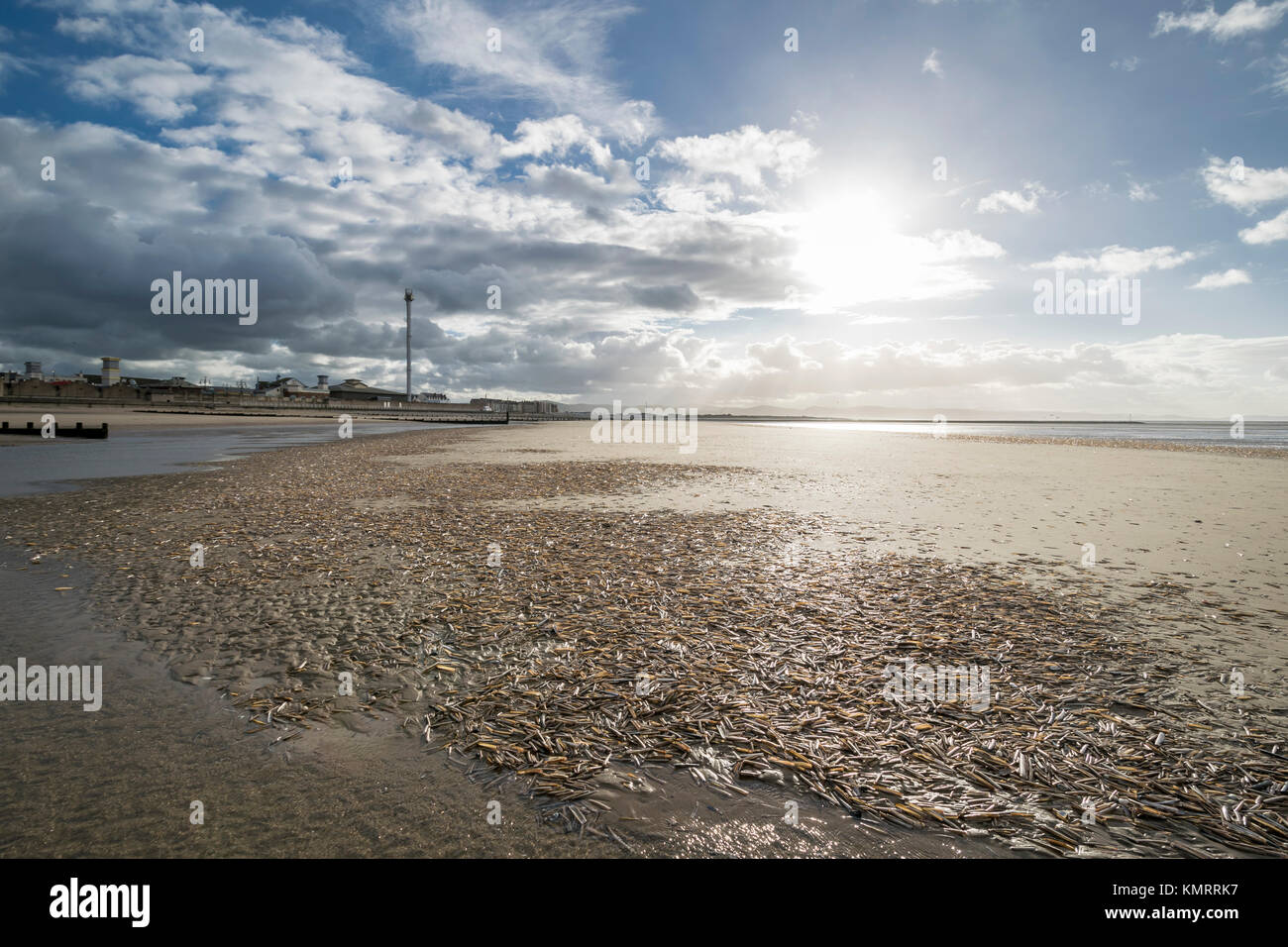 Rhyl beach hi-res stock photography and images - Alamy