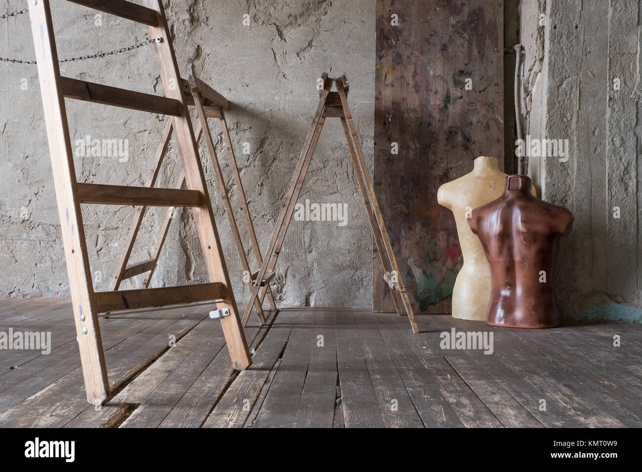 Mannequins room hi-res stock photography and images - Alamy