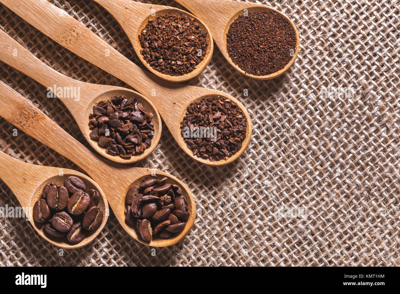 Coffee grounds spoons hi-res stock photography and images - Alamy