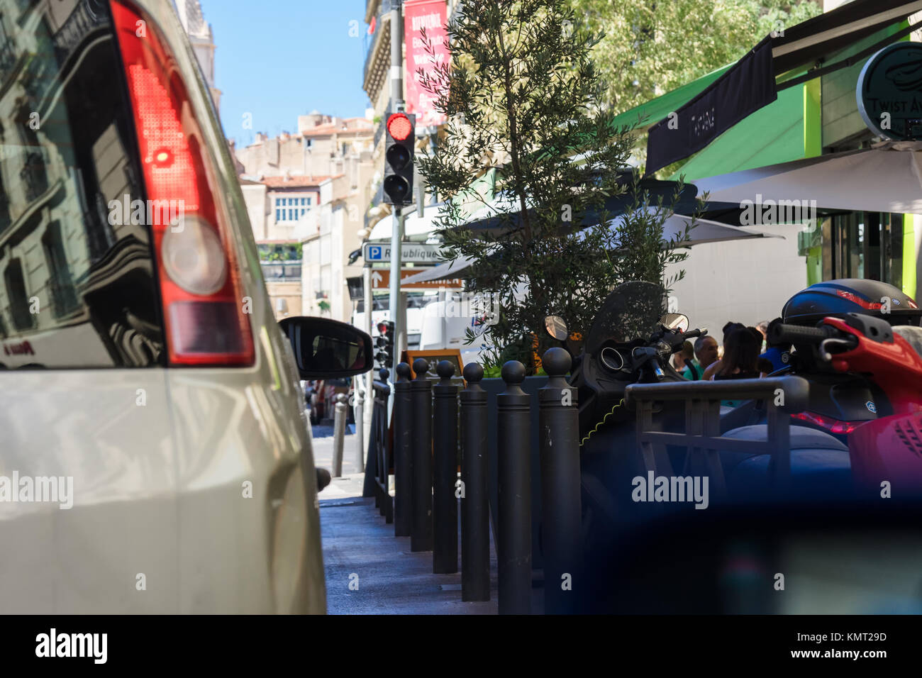 Cars in a traffic jam on a city street, sunny day, summer Stock Photo ...