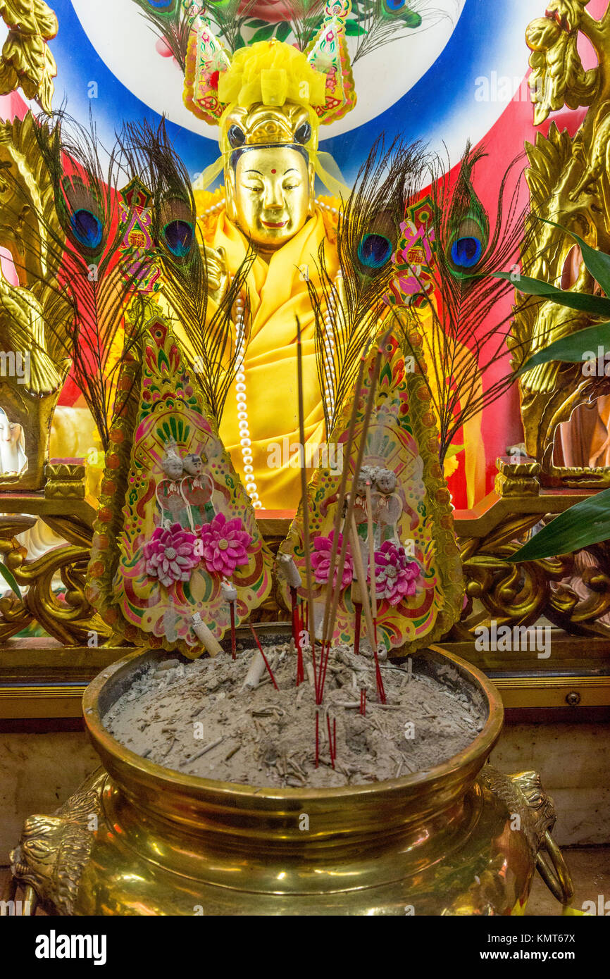 Tub tim hi-res stock photography and images - Alamy