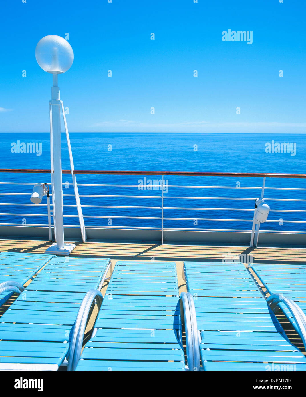 Railing and deck of Cruise Ship Stock Photo - Alamy