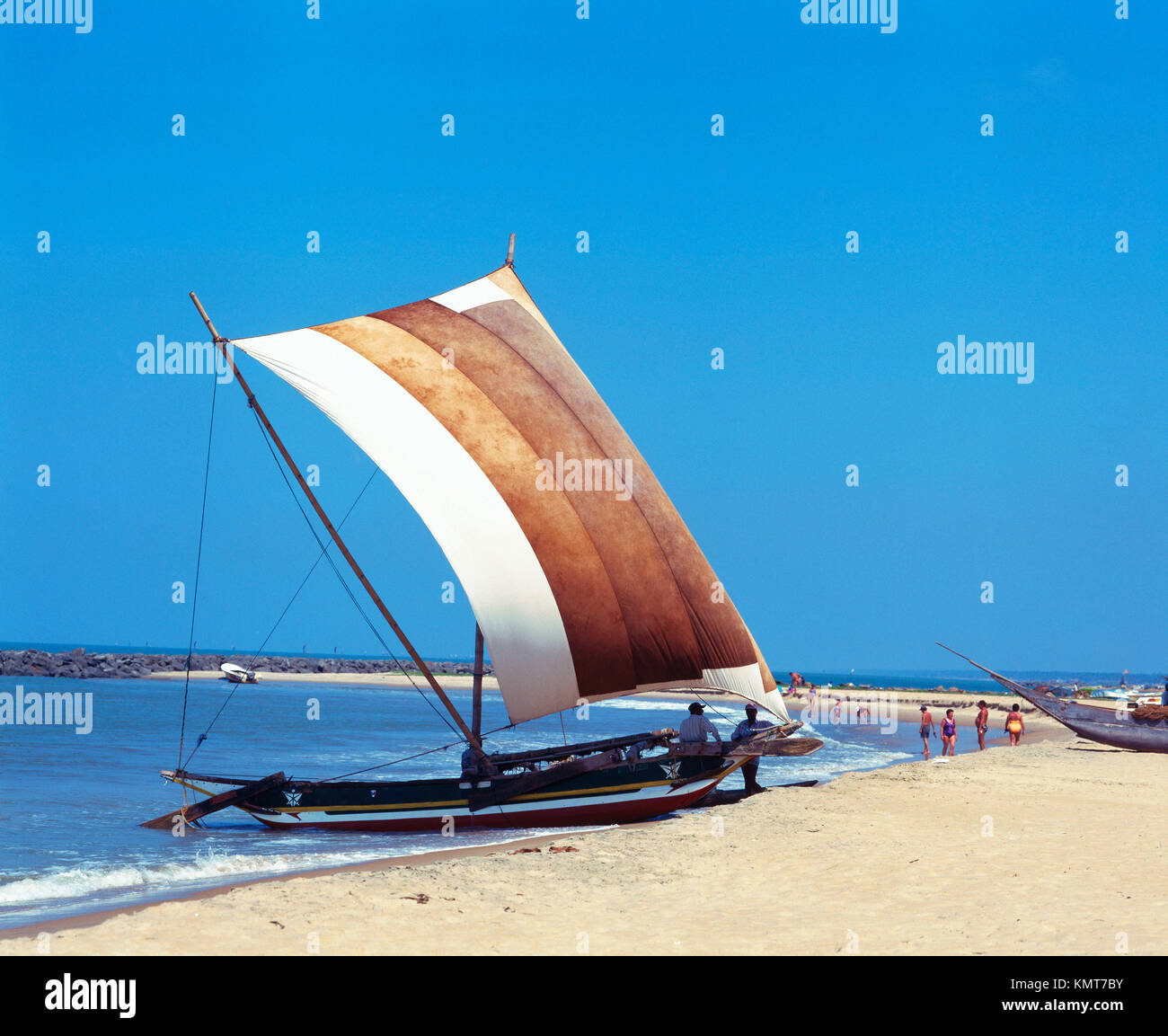 Native sailing boat. Negombo. Sri Lanka Stock Photo - Alamy